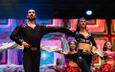 Anadolu Ateşi 25. Yıl Gösterisi - AKM Resmi Web Sitesi